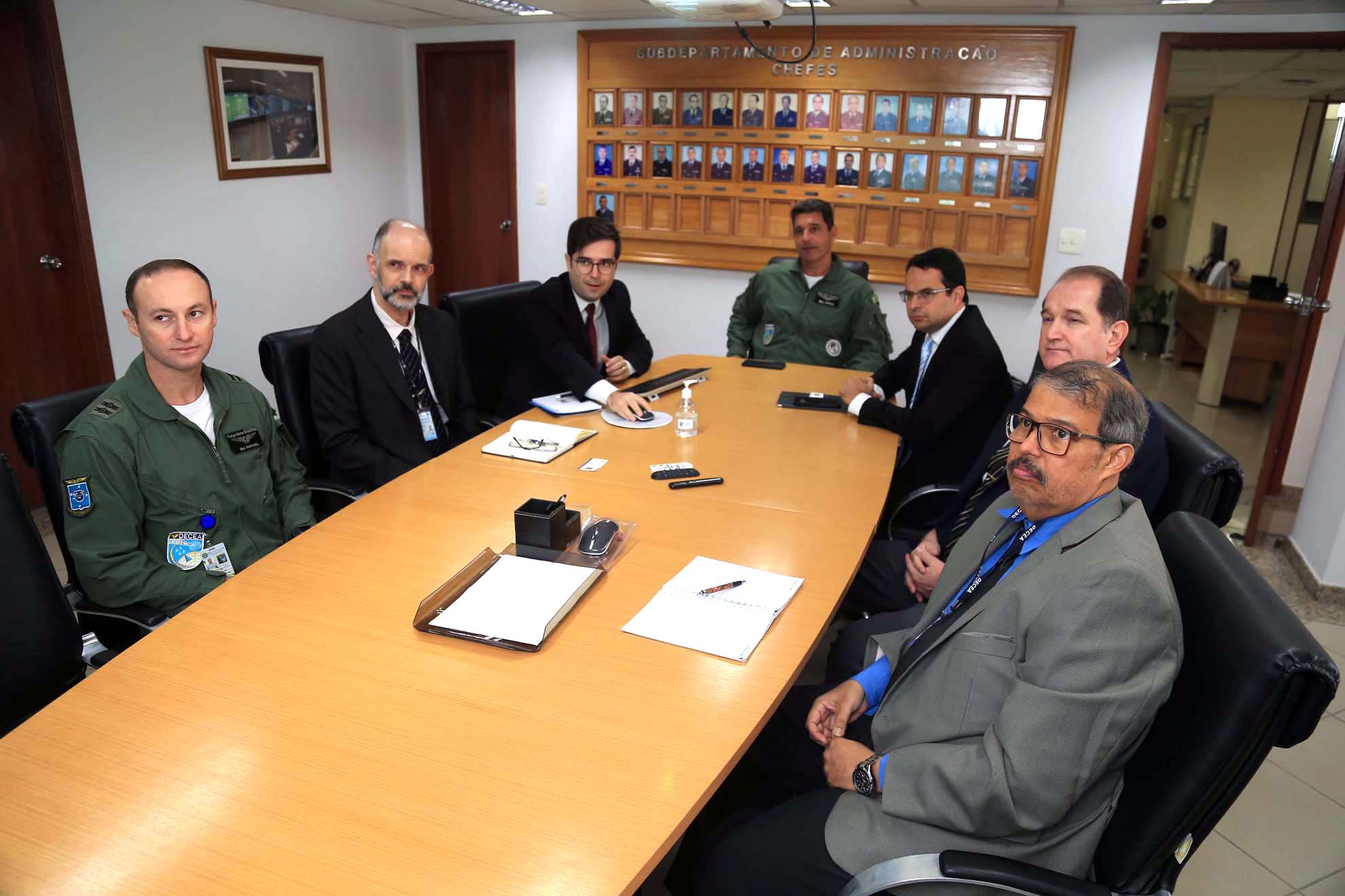 DECEA » Equipe AVSEC da ANAC visita o DECEA